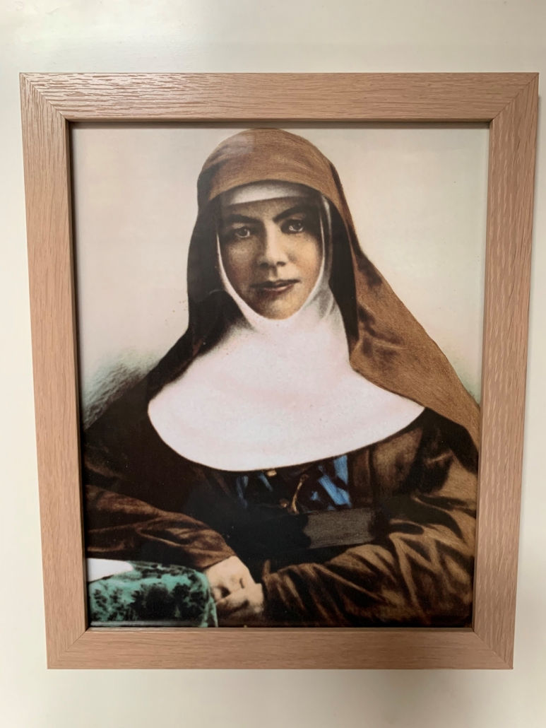 FRAMED PRINT – ST MARY MACKILLOP - Di Marco International